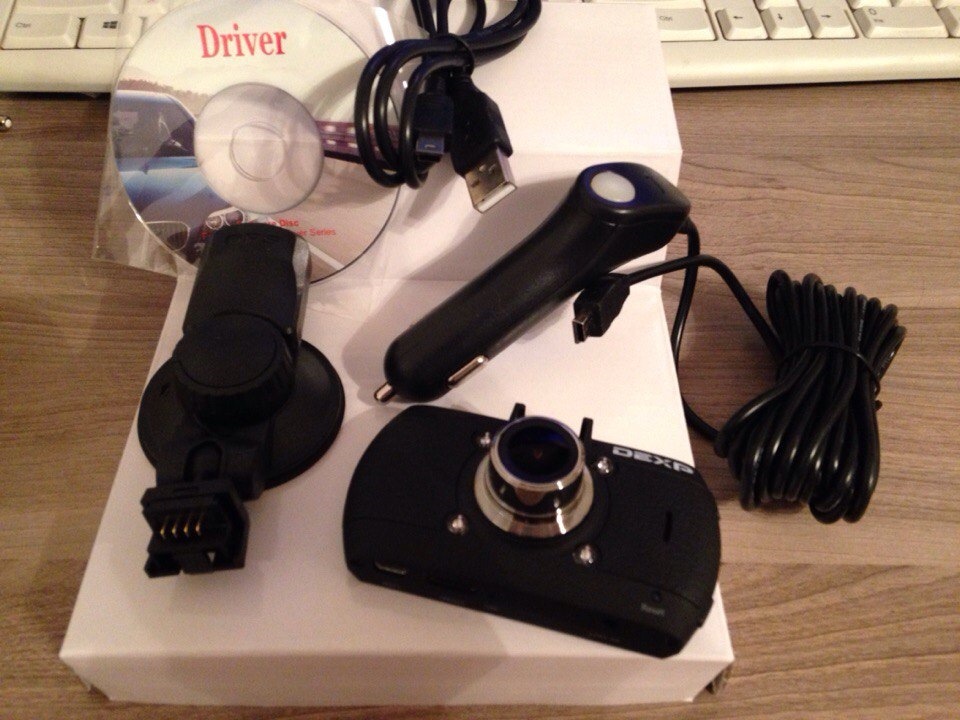 Видеорегистратор. Попытка №2. DEXP EV-700 — Peugeot 307, 1,6 л, 2007 года | аксессуары | DRIVE2