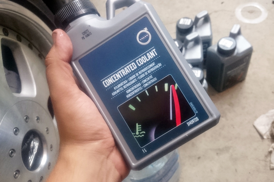 31439720 Антифриз концентрат 1литр Volvo | Запчасти на DRIVE2