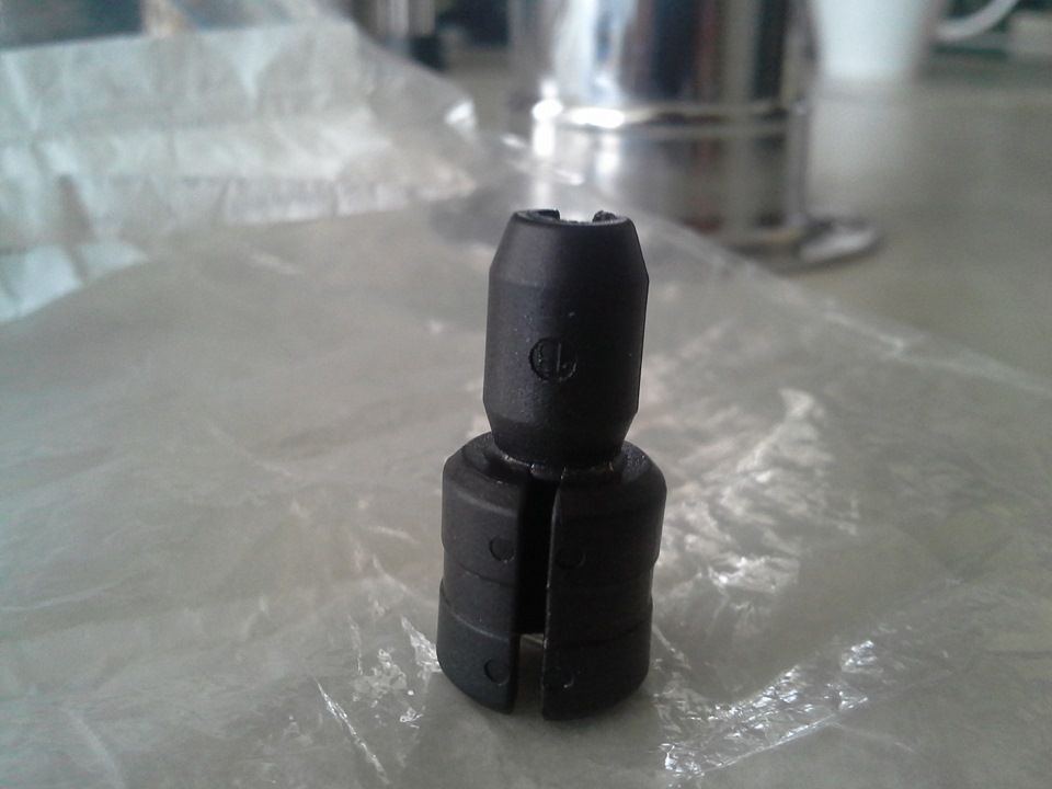 Ремонт стеклоподьёмника — Skoda Octavia RS A5 Mk2, 2 л, 2007 года ...