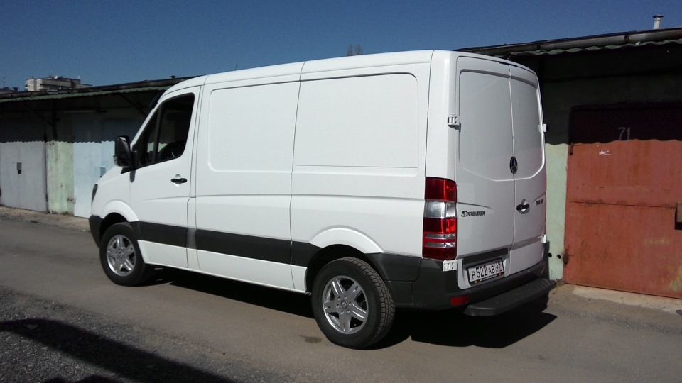Mercedes-Benz Sprinter (2G) 2.2 дизельный 2007 | 309CDi на DRIVE2