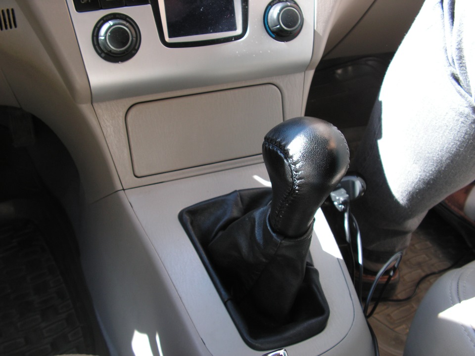 Ручка на КПП — ТагАЗ Vortex Estina, 2 л, 2009 года | тюнинг | DRIVE2