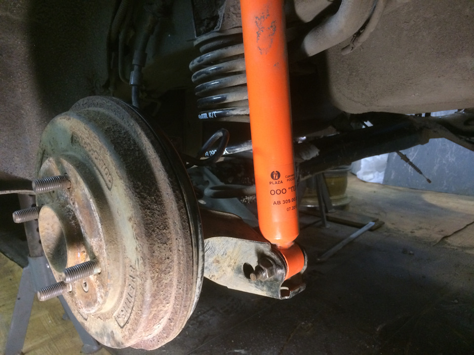 Косяки (Часть 5). Сайлентблоки задней балки — Ford Fiesta (Mk VI), 1,4 ...