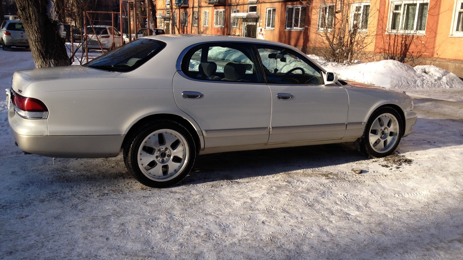 Mazda Sentia II 3.0 бензиновый 2000 | VIP класс на DRIVE2