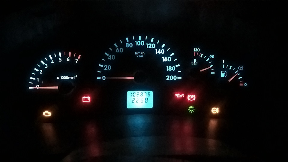 замена ламп подсветки панели приборов на светодиоды — DRIVE2