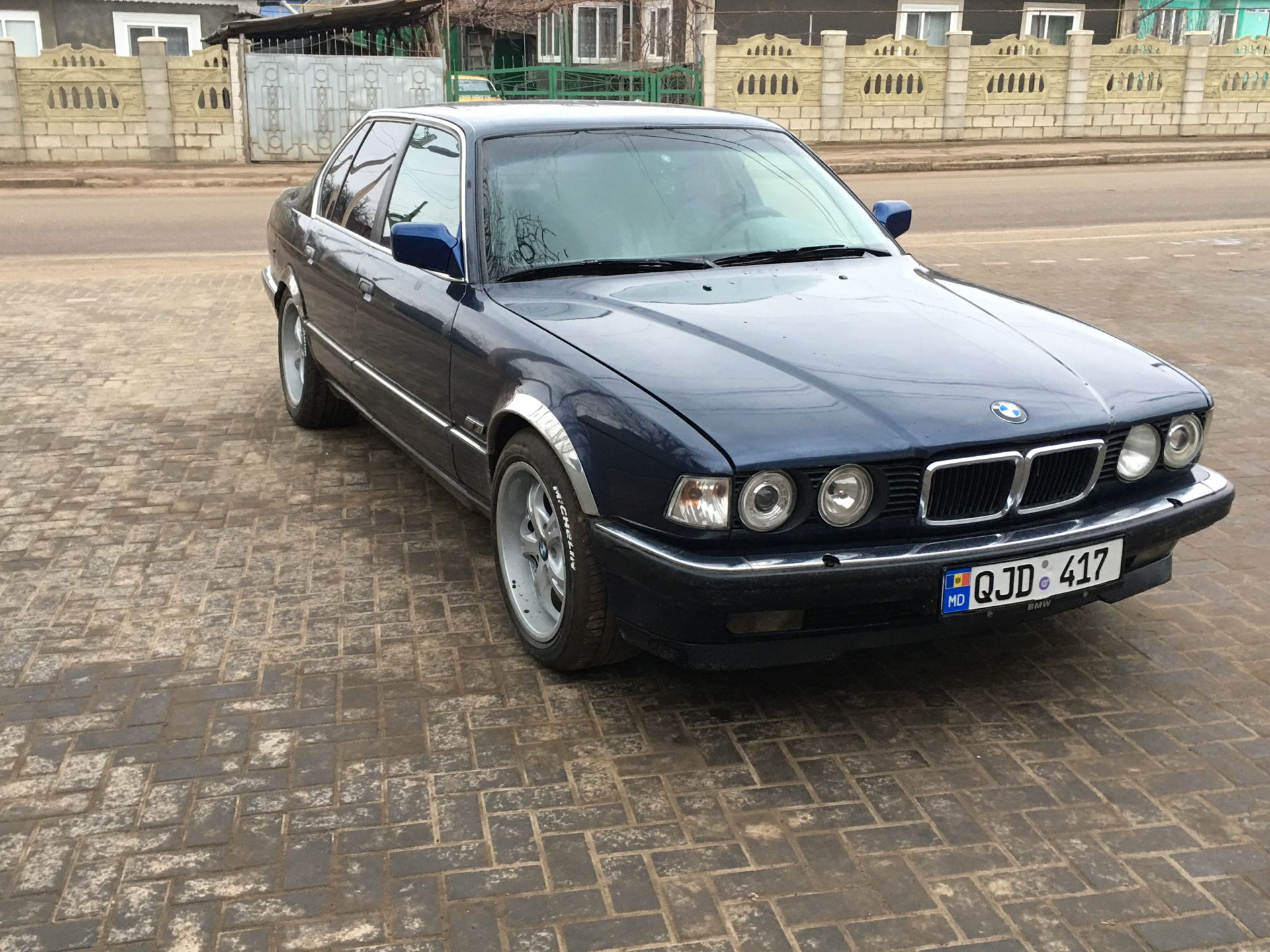 Занизили машину! — BMW 7 series (E32), 3 л, 1988 года | тюнинг | DRIVE2