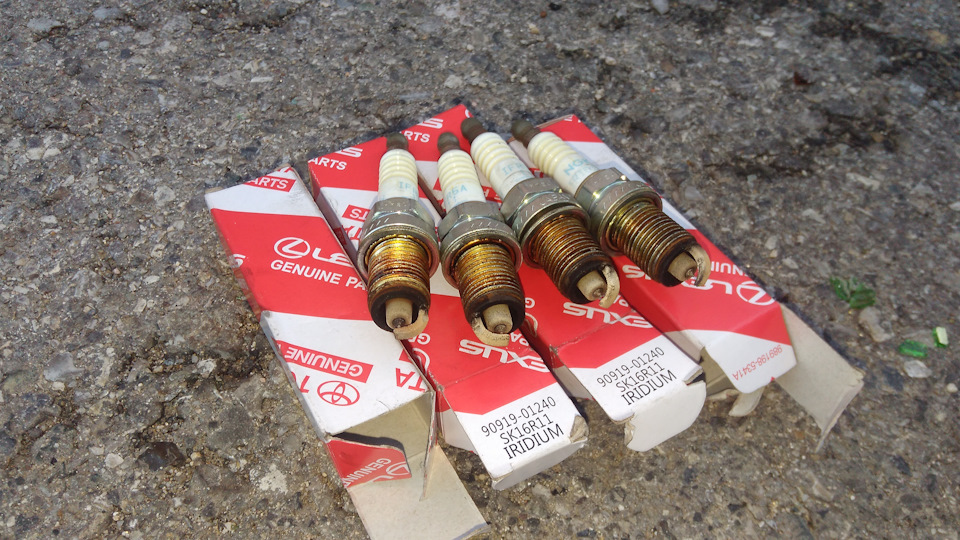 9091901240 Свеча зажигания TOYOTA LEXUS | Запчасти на DRIVE2