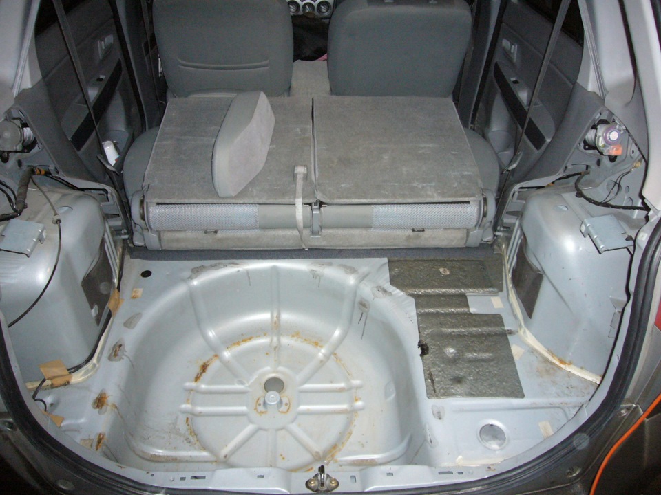 Шумка багажника(баян) — Mazda Demio (2G), 1,5 л, 2003 года | тюнинг ...