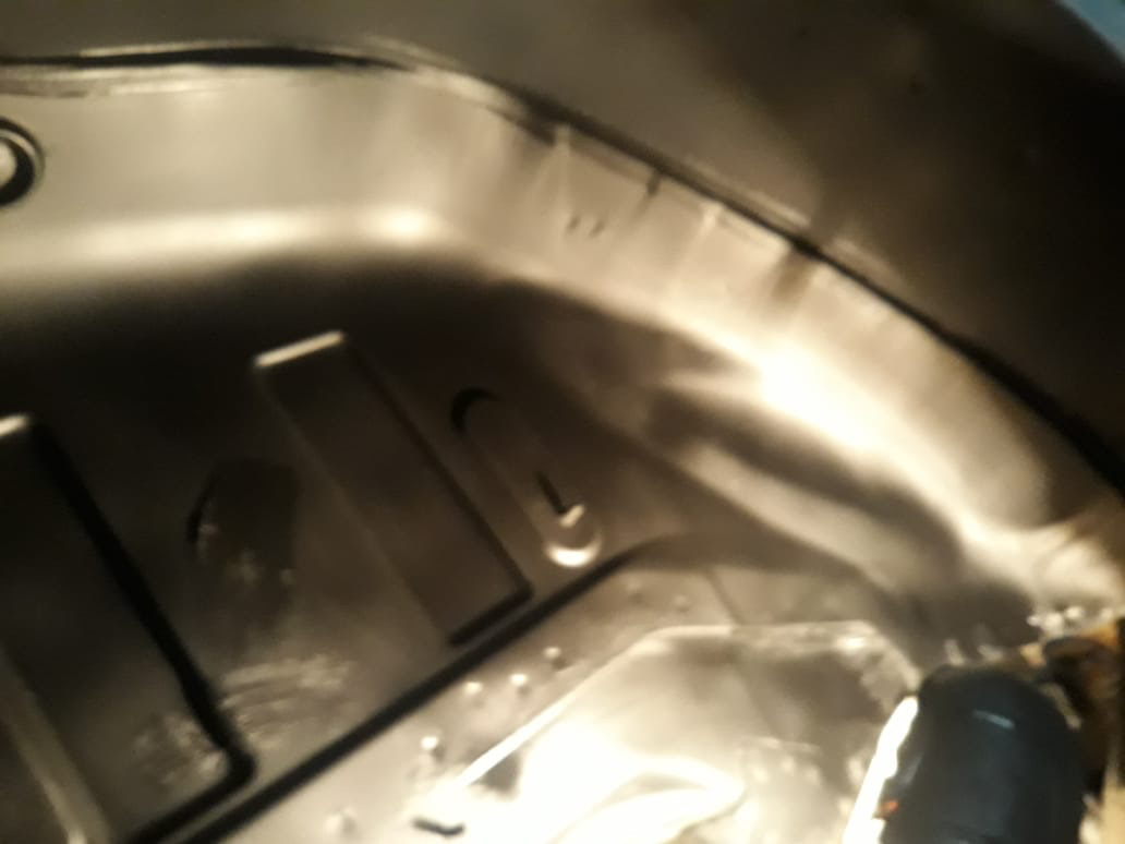 Долой этот палас !) — Ford Focus III Wagon, 2 л, 2013 года | запчасти ...