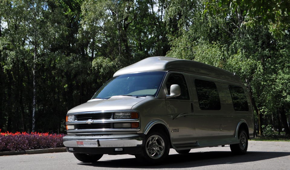Первые съёмки на ТВ. — Chevrolet Express (GMT600), 5,7 л, 2002 года ...