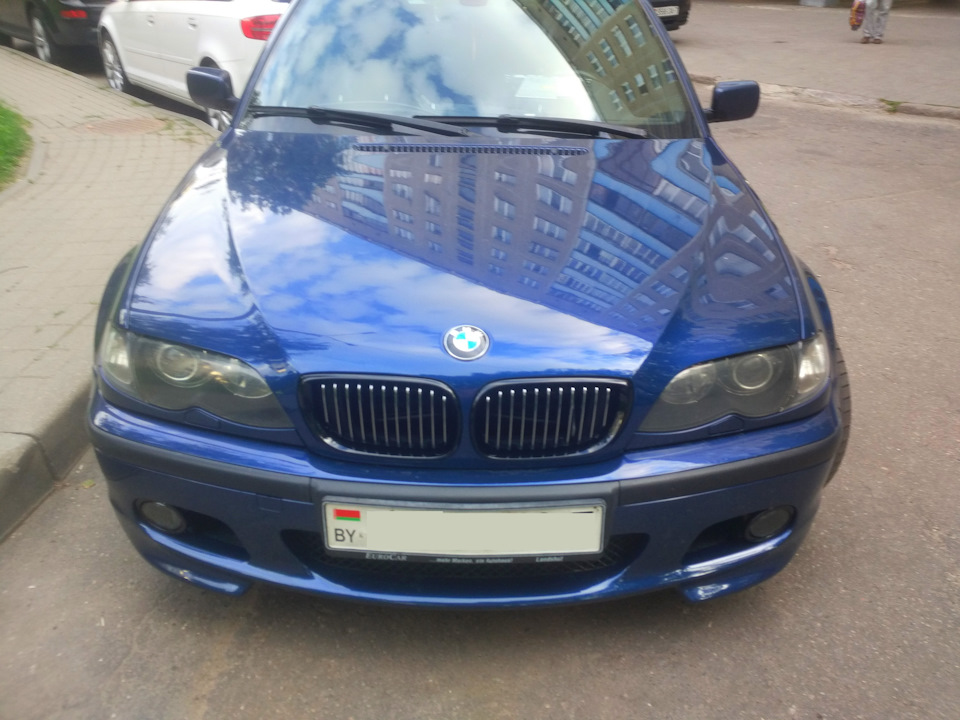 Individual Gloss Black Chrome Grills — BMW 3 series Touring (E46), 2,2 ...