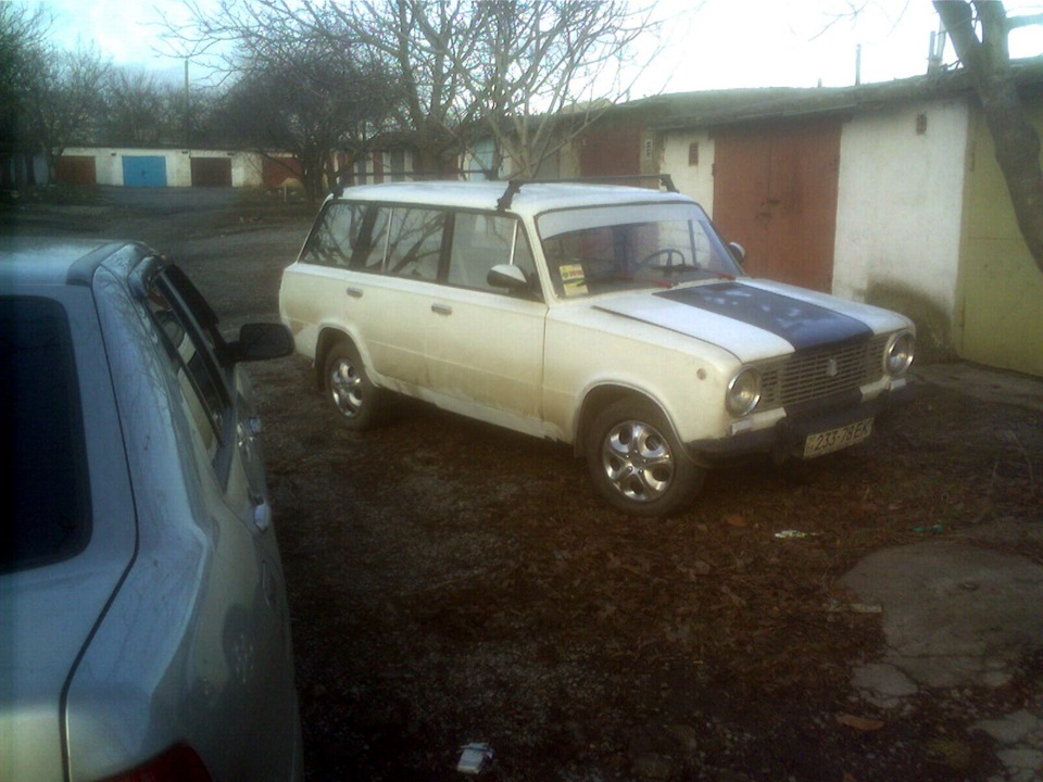 двойка — Lada 2102, 1,2 л, 1980 года | фотография | DRIVE2