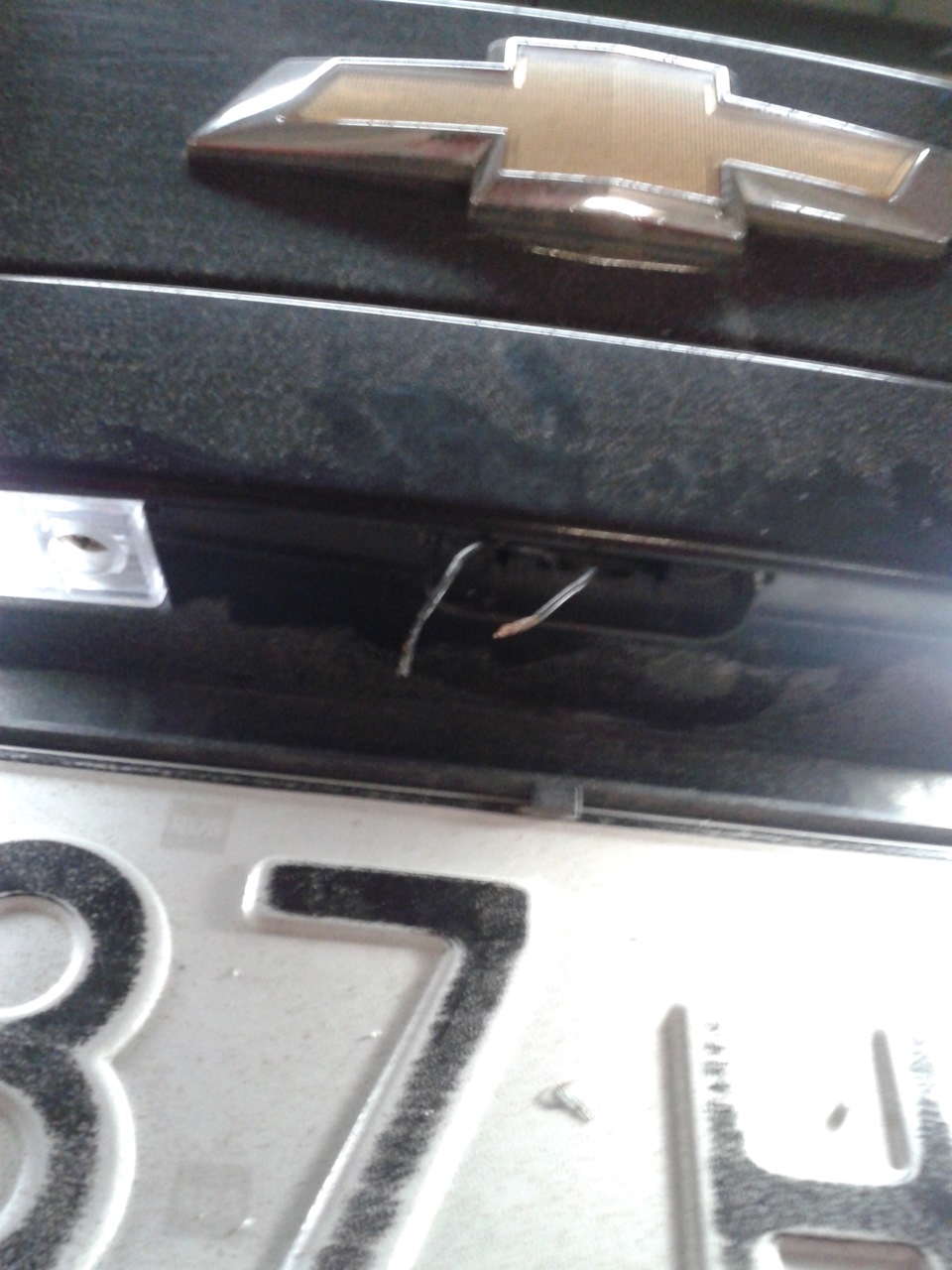 замена кнопки багажника — Chevrolet Cruze (1G), 1,6 л, 2010 года ...