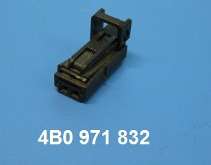 4B0971832 Корпус плоского разъёма с фиксатором контактов ( Состоит из ...