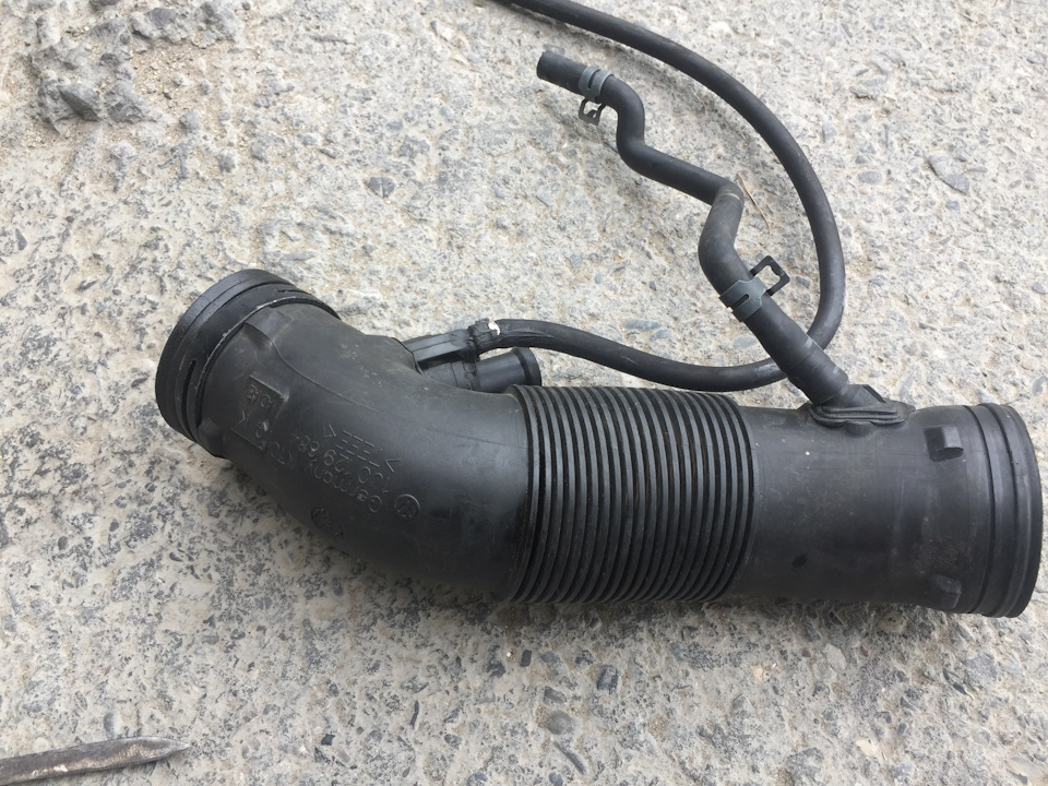 Ремонт клапана рециркуляции отработанных газов — Volkswagen Golf Mk4, 2 ...