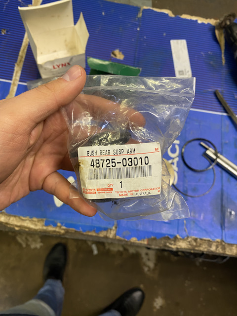 4872503010 САЙЛЕНТБЛОК ЗАДНЕЙ ЦАПФЫ. TOYOTA LEXUS | Запчасти на DRIVE2