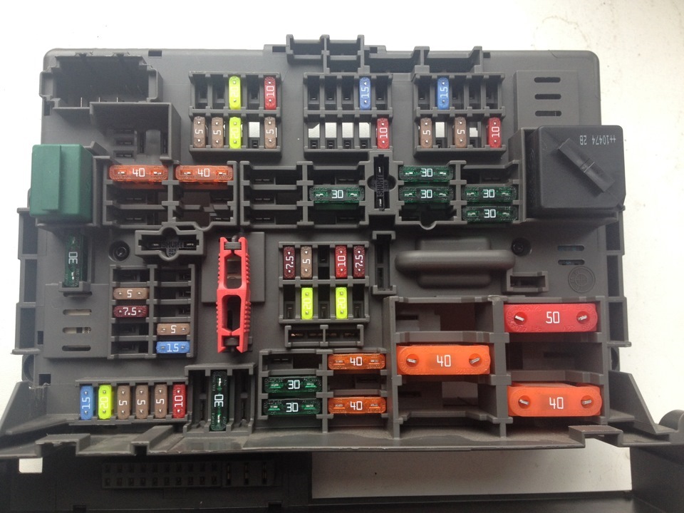 61149119445 Распределитель тока Пд BMW | Запчасти на DRIVE2