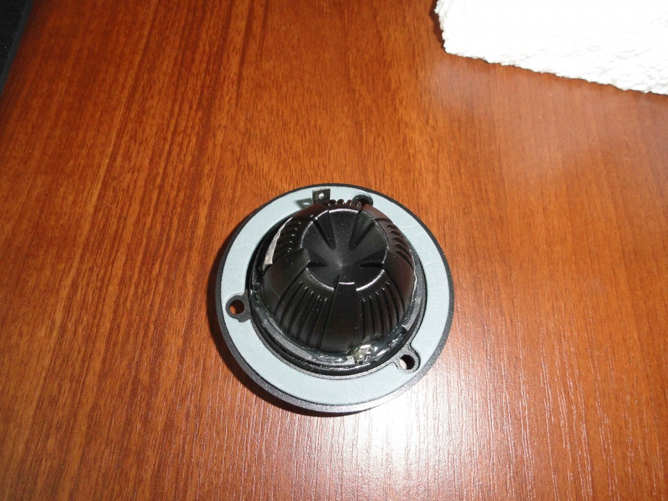 Vifa NE 25vts-04 — Lada 2105, 2010 года | автозвук | DRIVE2