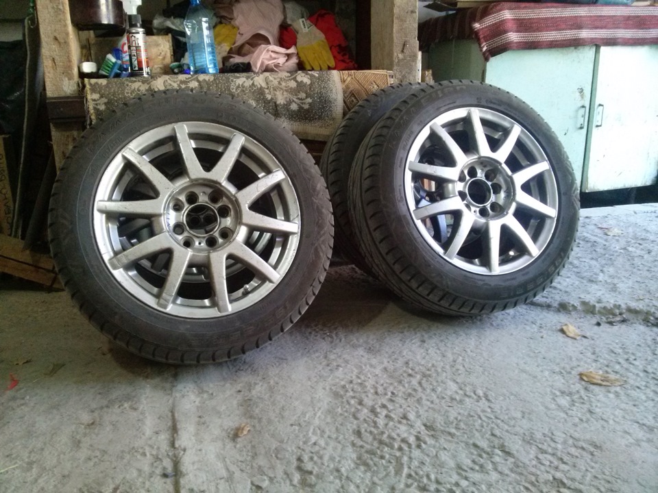 Переобулись на зимнюю обувь) — Volkswagen Passat B3, 1,8 л, 1990 года ...