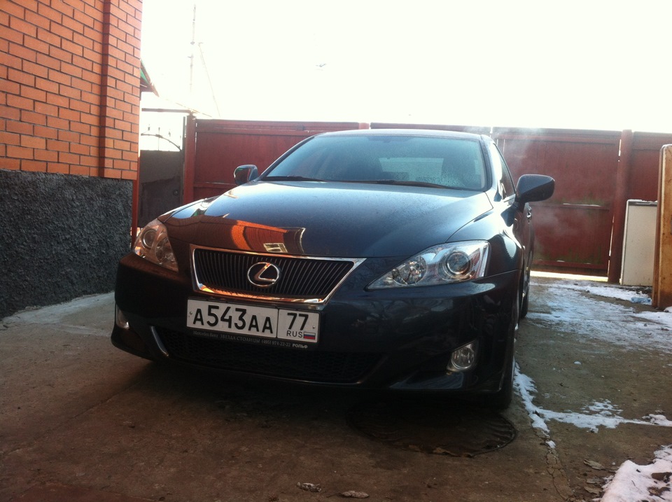 Помыл авто и устранил мелкие недочеты — Lexus IS II, 2,5 л, 2008 года ...