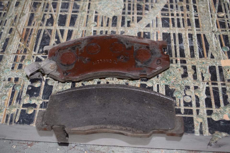 Замена передних тормозных дисков, колодок и др. резинок. — Toyota Town ...