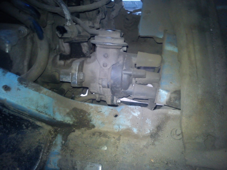 моторный отсек с обратной стороны — Suzuki Every (DA52), 0,8 л, 1999 ...