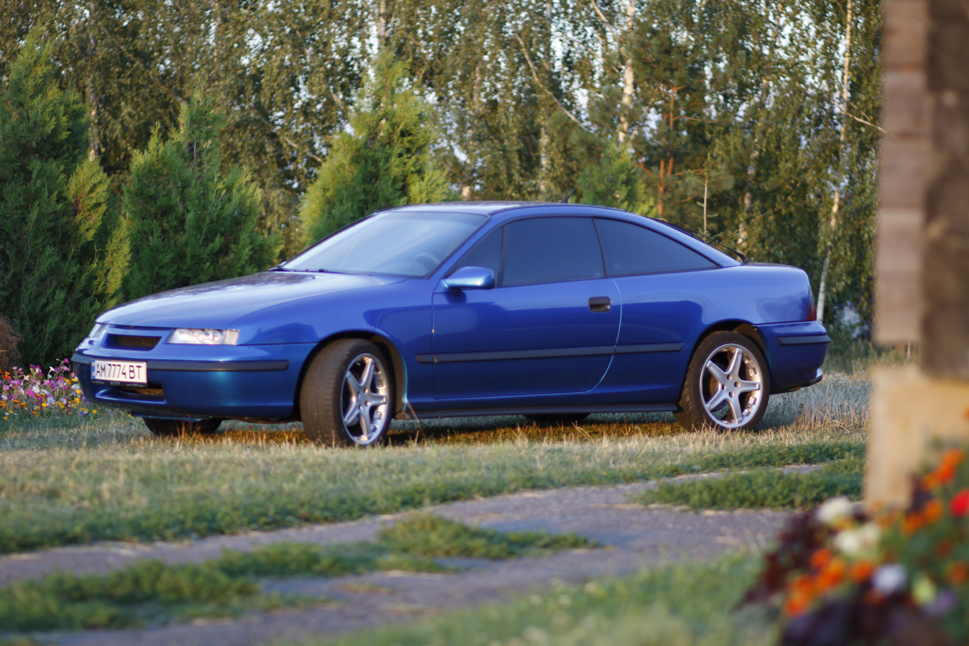 фото на закате. — Opel Calibra, 2 л, 1994 года | фотография | DRIVE2