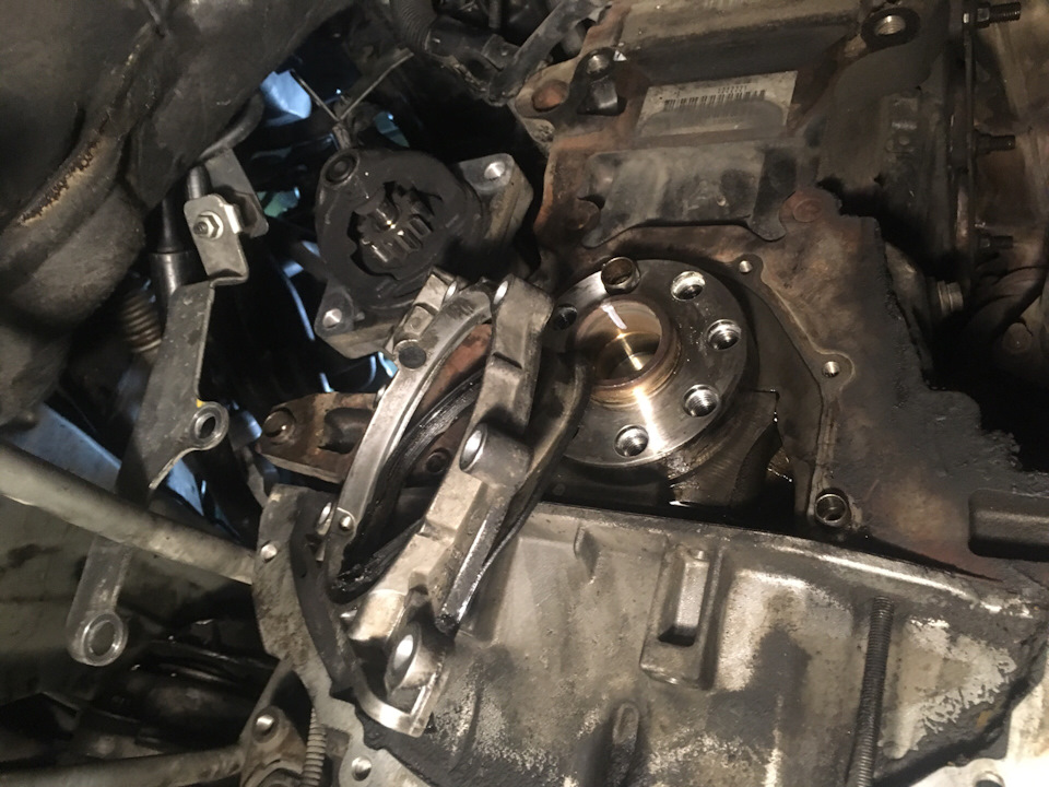 Замена сальников и масла в двигателе — BMW X5 (E53), 3 л, 2004 года ...