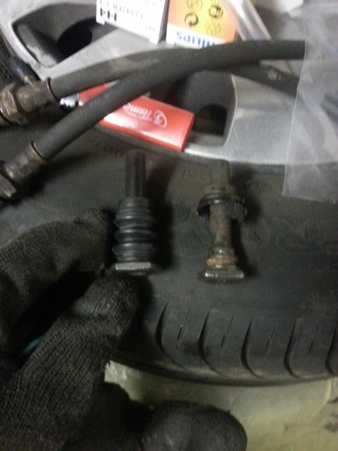 93740249 ВТУЛКА НАПРАВЛЯЮЩАЯ СУППОРТА ТОРМОЗНОГО ПЕРЕДНЕГО GM ...