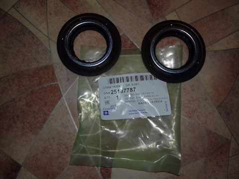 96264738 Сальник МКПП привода левый / правый GM | Запчасти на DRIVE2