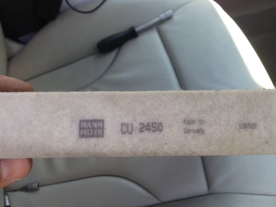 Ремонт моторчика печки — Audi Q5 (1G), 2 л, 2009 года | своими руками ...