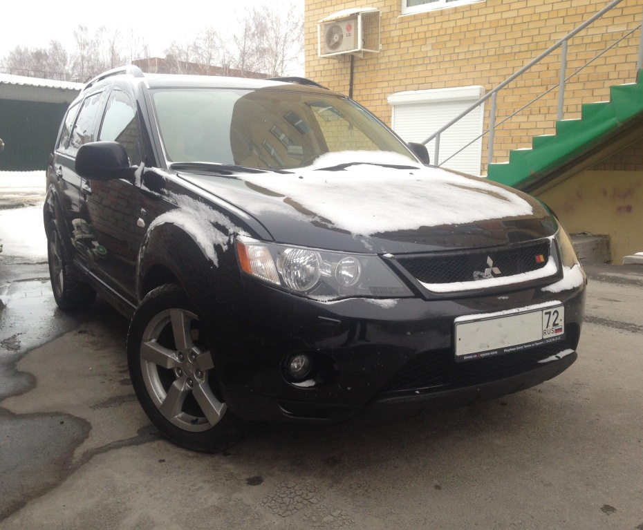 Решетка радиатора RalliArt — Mitsubishi Outlander XL, 3 л, 2008 года ...