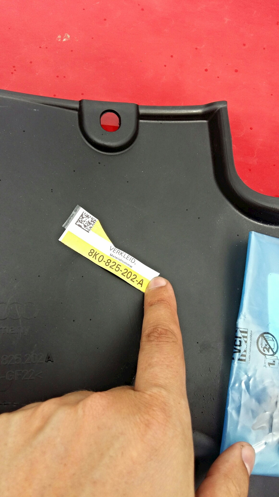 8K0825202A Защита кузова Audi A4 [B8] 2007-2015 Audi A5/S5 [8T] Coupe ...