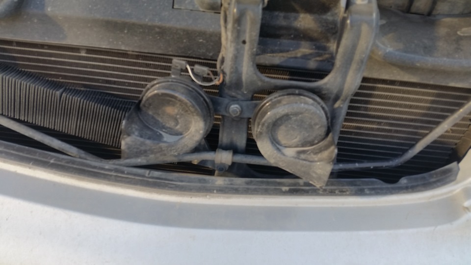 Гудок онемел. Замена — Mercedes-Benz C-Class (W203), 2 л, 2001 года ...