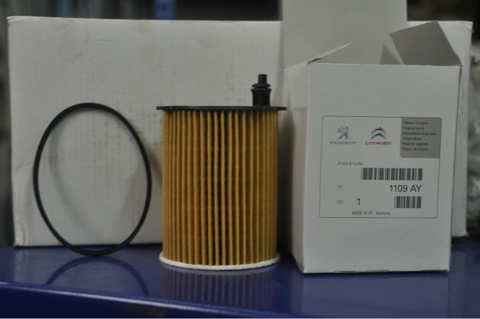 1109AY Фильтр масляный CITROEN Berlingo 05->, C3 02->, C4 04->, C5 04 ...