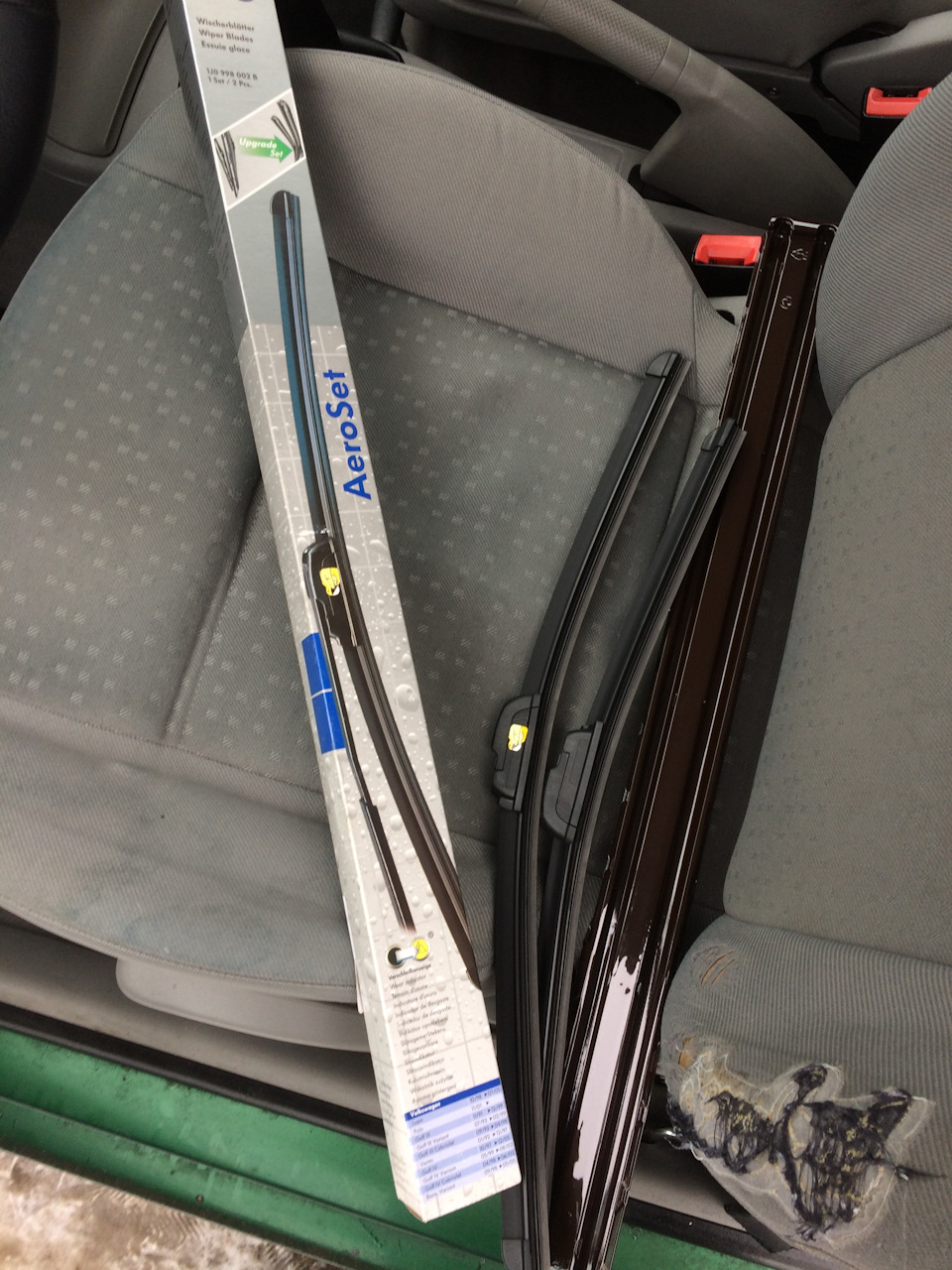 Щётки стеклоочистителя VAG 1J0 998 002 B — Volkswagen Lupo, 1 л, 2002 года | расходники | DRIVE2