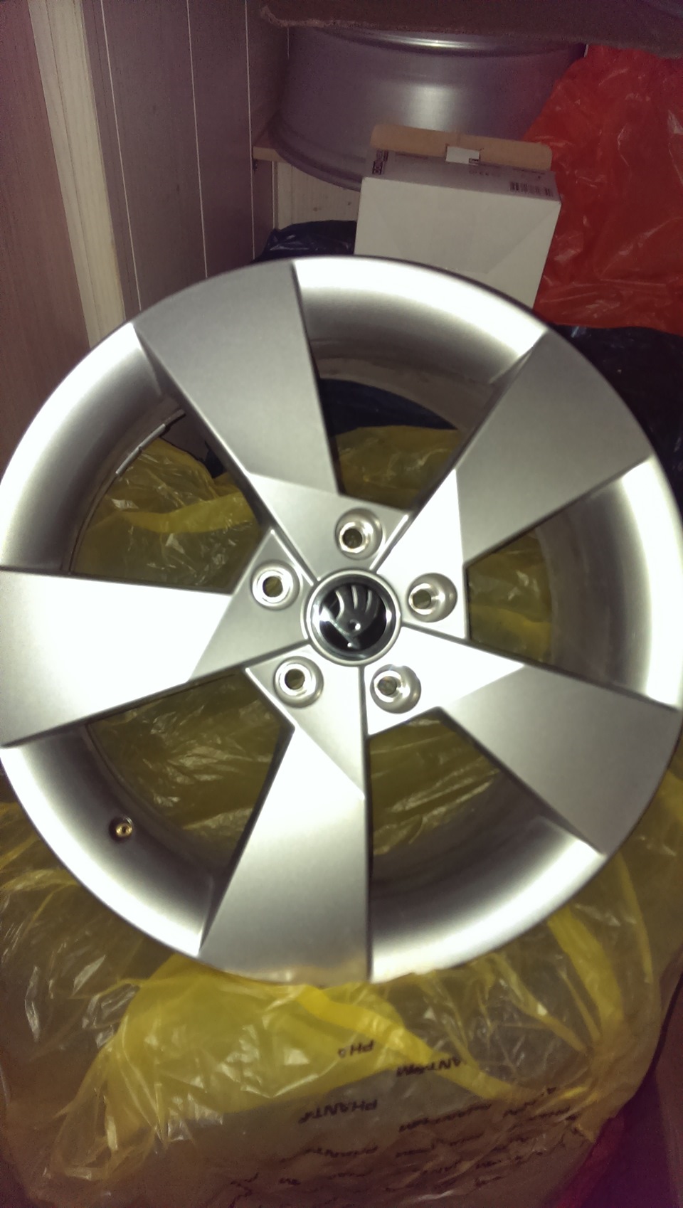 Диски Skoda Denom 17- Проданы — Skoda Octavia A7 Mk3, 1,8 л, 2016 года ...