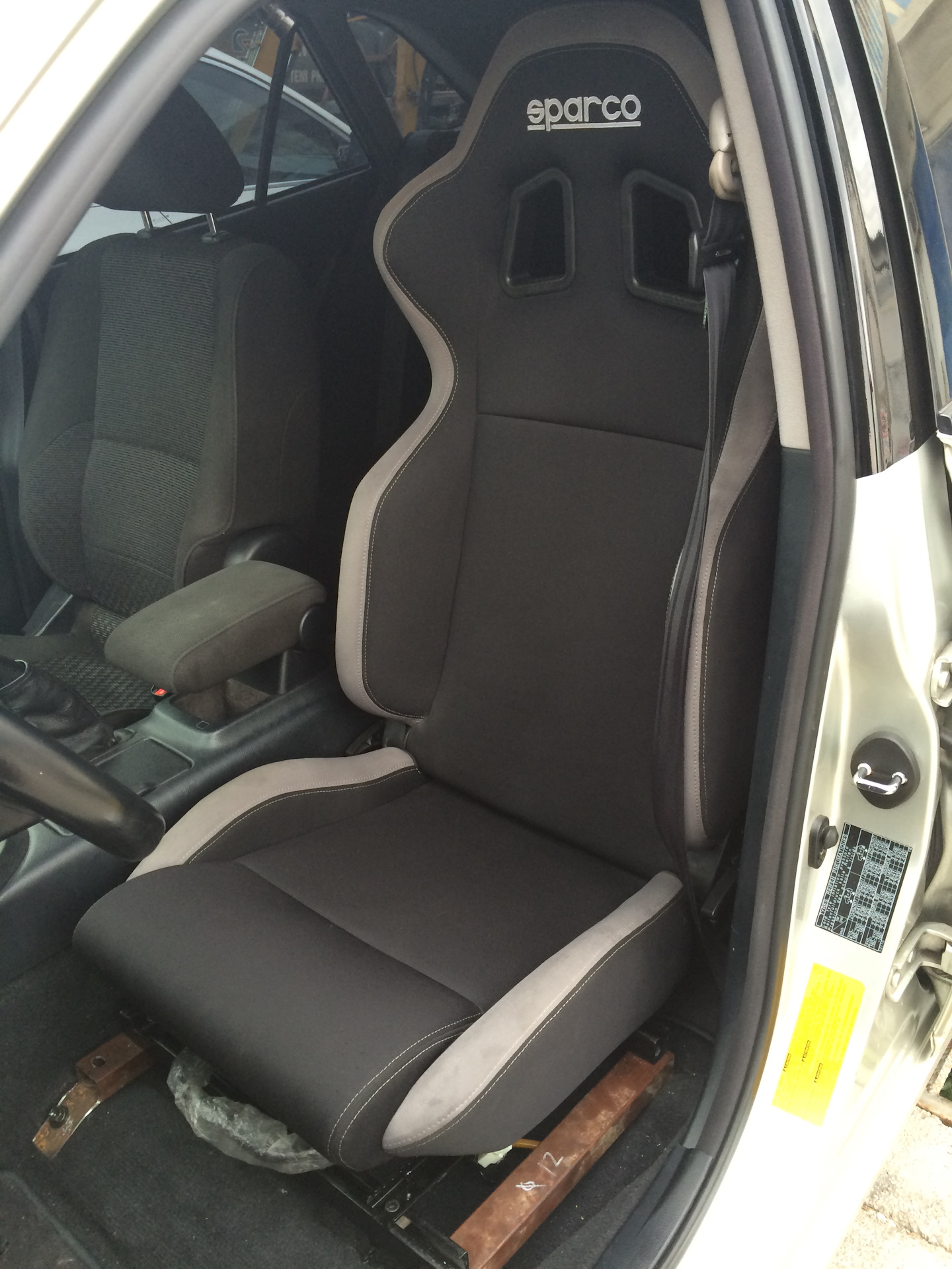 Переднее seat: GTR R35 или Sparko R100 ? — Lexus IS, 3 л, 2002 года ...