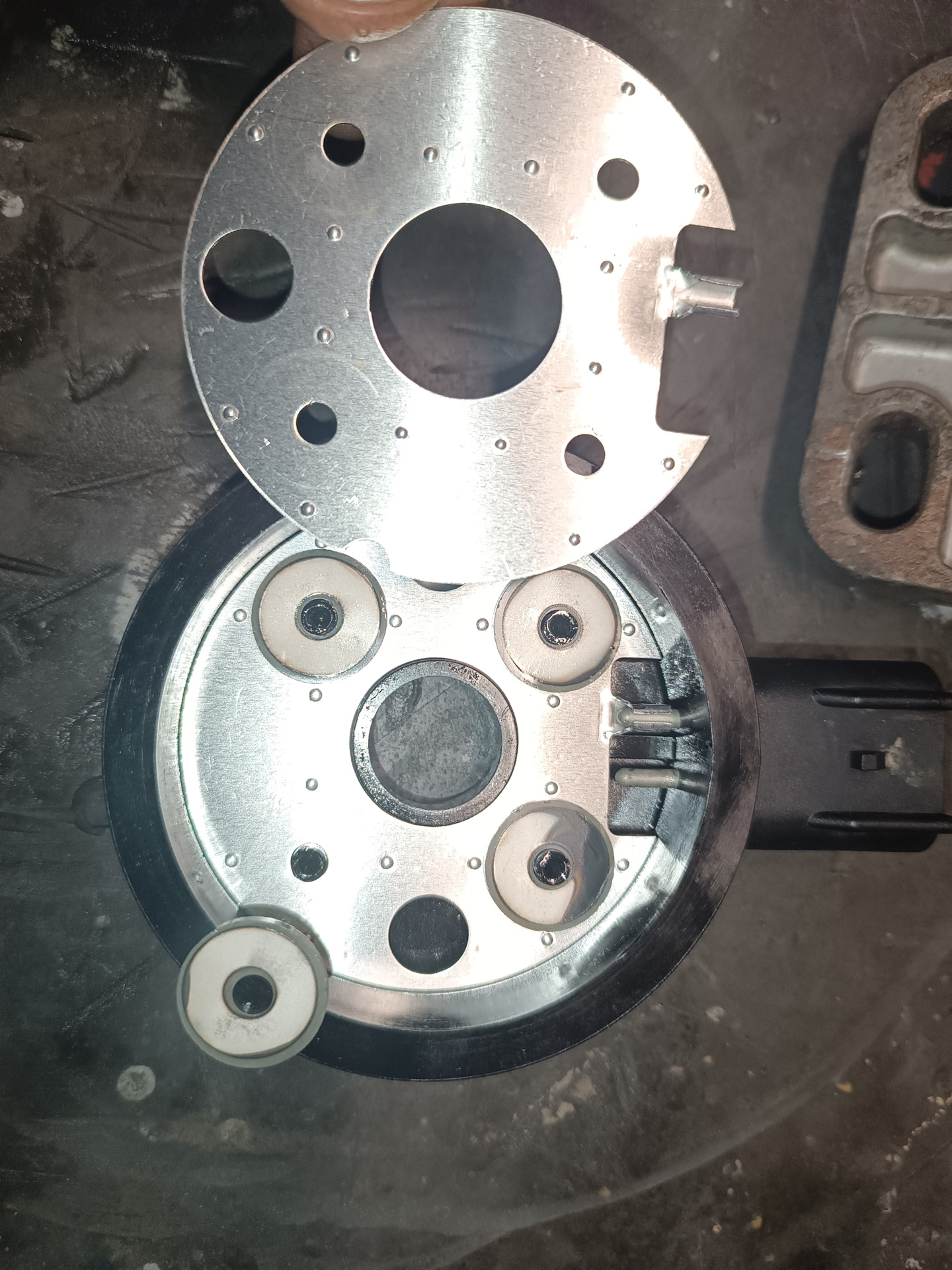 Небольшое обслуживание авто — Hyundai Santa Fe (2G), 2,2 л, 2008 года ...