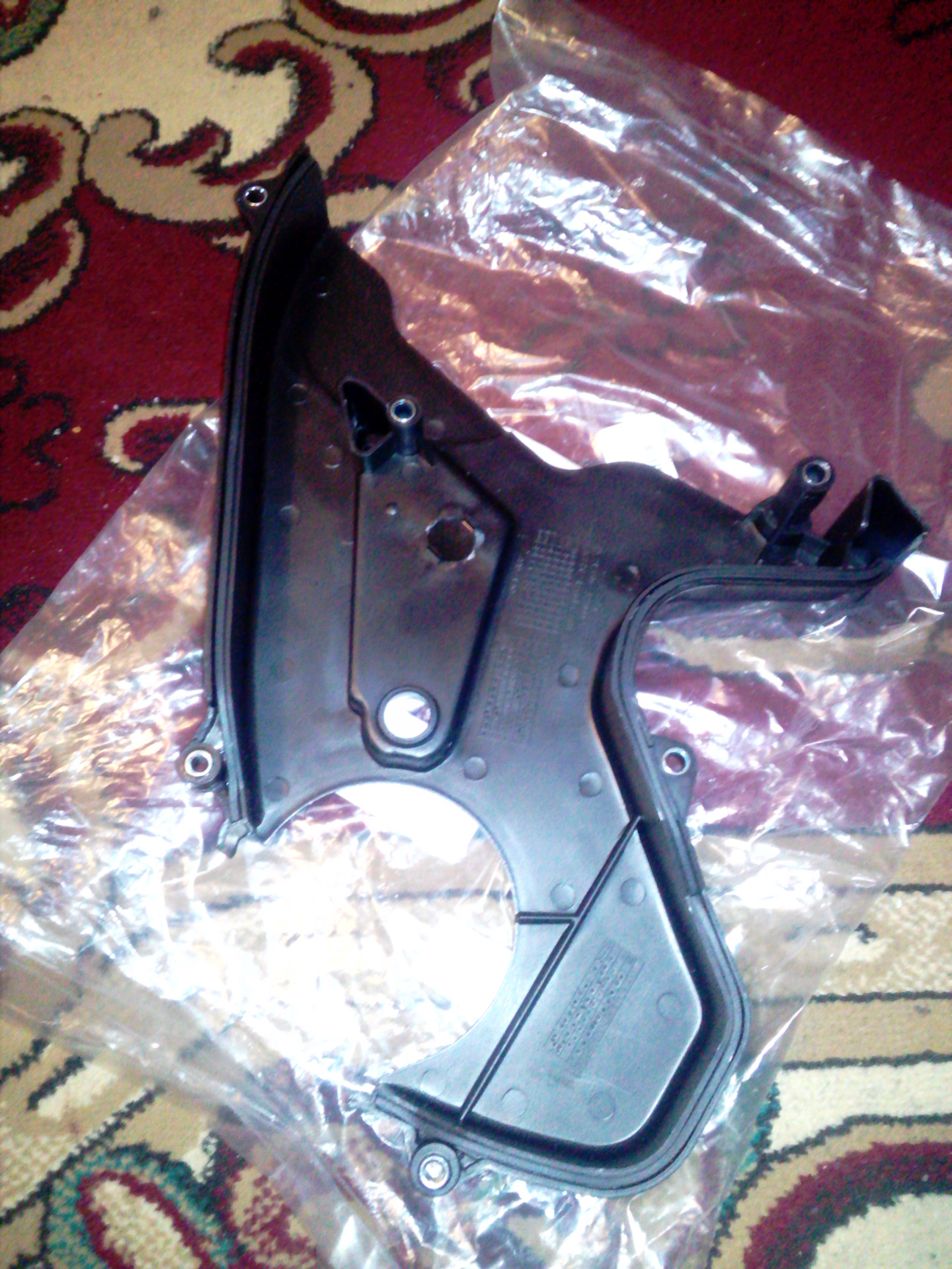 Защитный кожух ремня грм нижни — Mitsubishi Delica (P35W), 2,5 л, 1993 ...