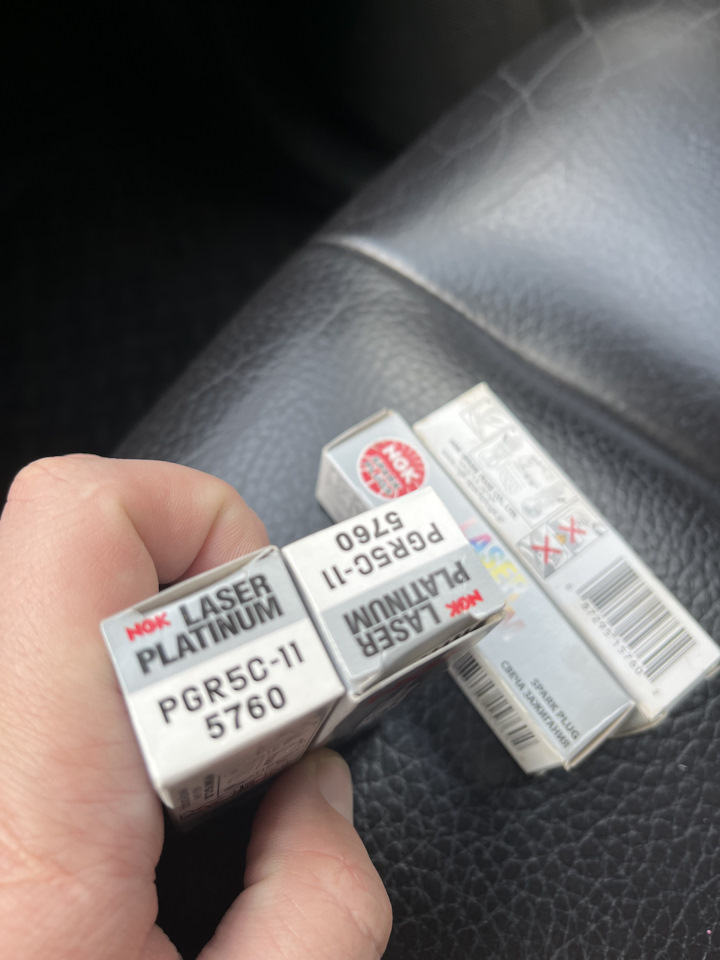 Свеча зажигания на KIA Sorento (1G), Hyundai Santa Fe (1G). | 35 $ в ...