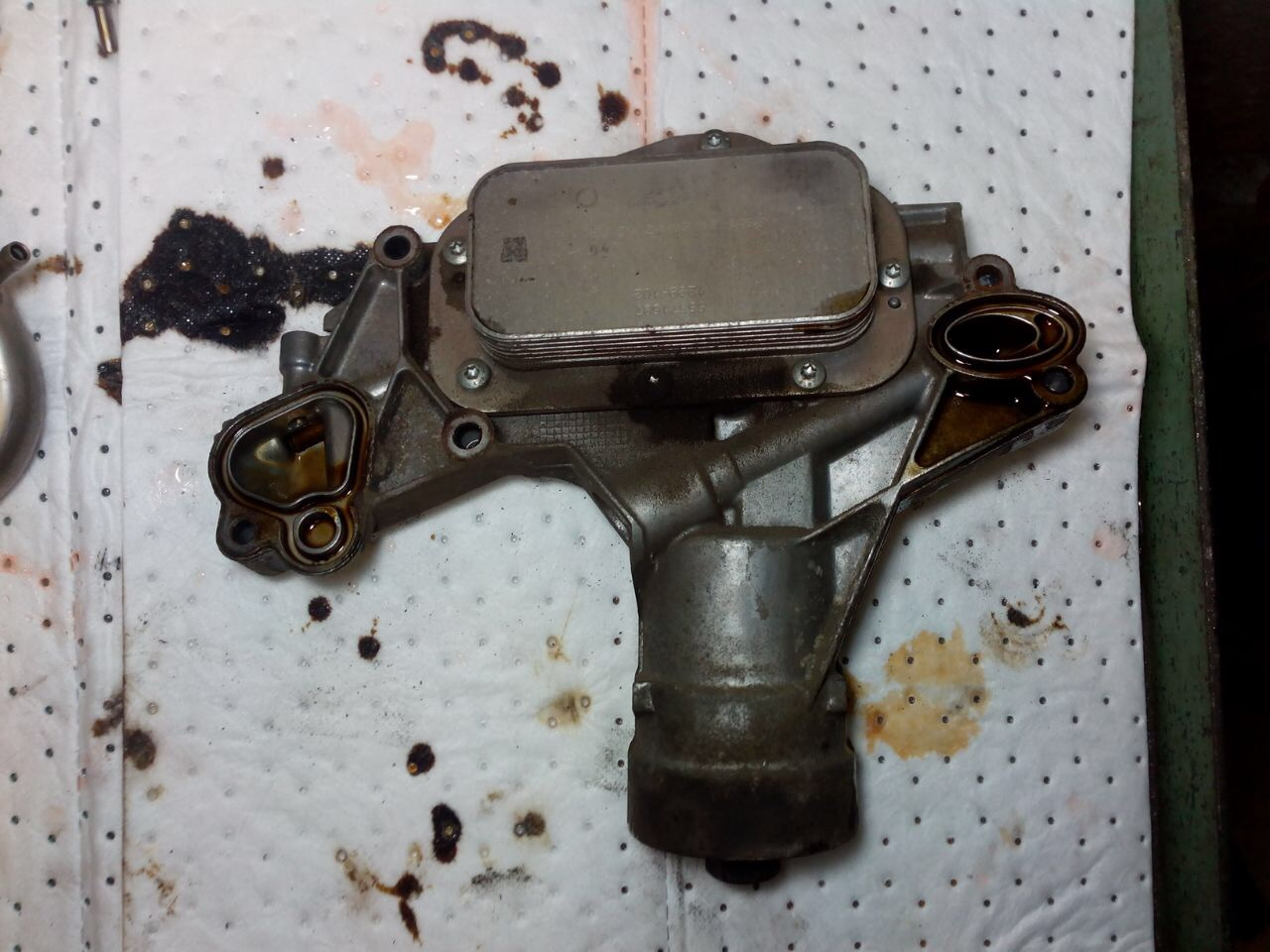 Масло в антифризе — Opel Astra J GTC, 1,6 л, 2012 года | своими руками ...