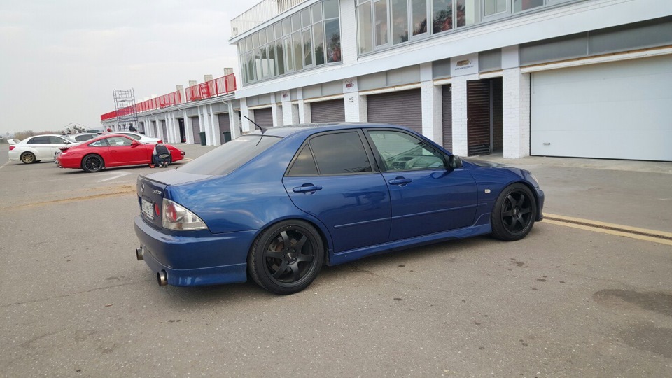 Покатались в Мячково — Lexus IS I, 4 л, 2004 года | покатушки | DRIVE2