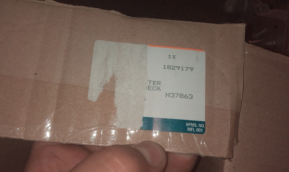 1829179 Радиатор масляный / Transit 2,2 Duratorq-TDCI 10~ Ford ...