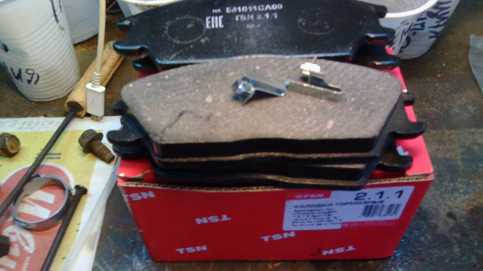 Замена направляющих суппорта переднего и Колодки TSN (Россия) — Hyundai ...