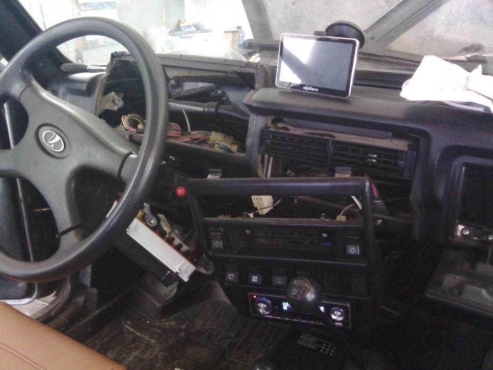 Бортовой компьютер (БК) — Lada 4x4 5D, 1,7 л, 2007 года | аксессуары ...