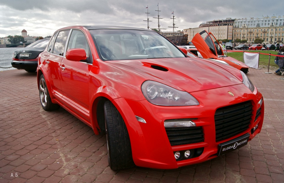 Roayl Auto Show 2011 — DRIVE2