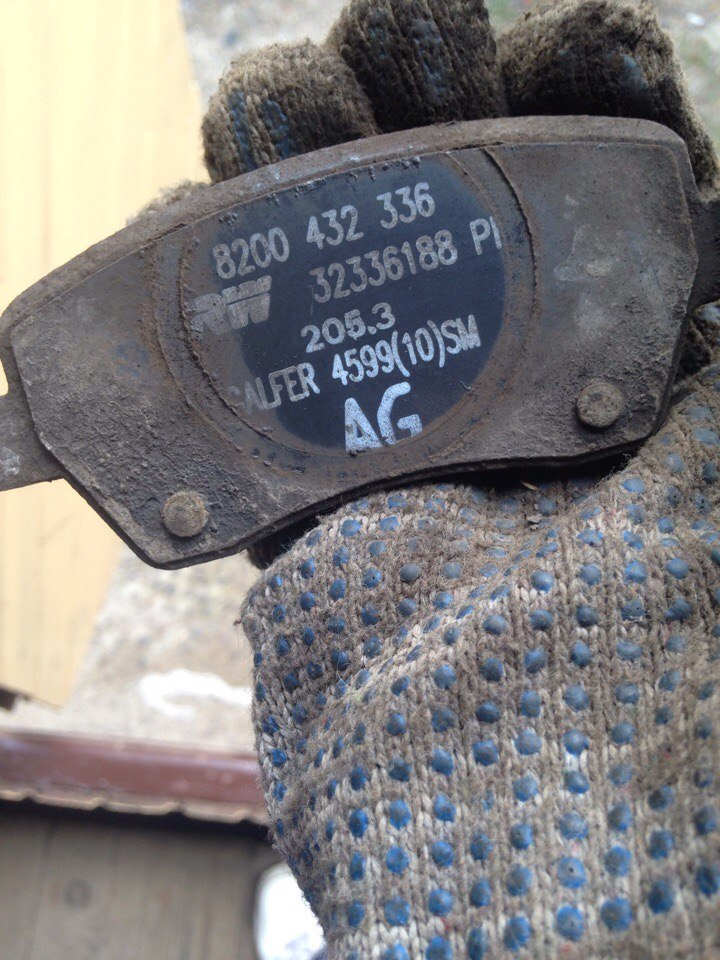 ТО-2 и замена передних тормозных колодок — Nissan Almera V (G11/15), 1 ...