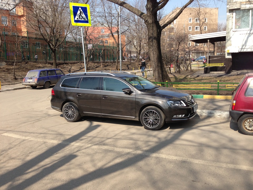 Диски на лето — Volkswagen Passat Variant (B7), 1,8 л, 2012 года ...