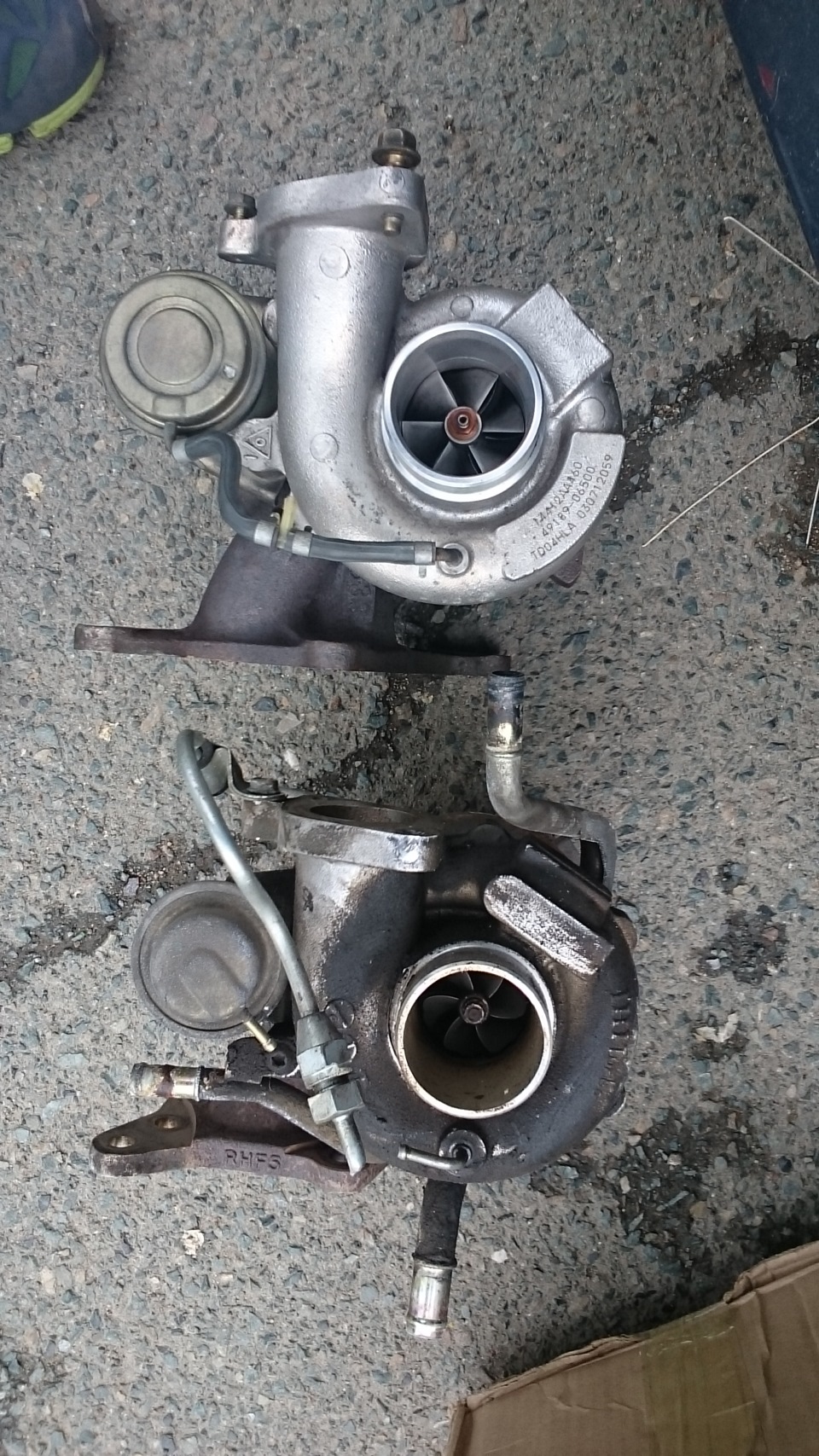 Замена турбины VF38 --> td04hla — Subaru Legacy (BL/BP), 2 л, 2003 года ...