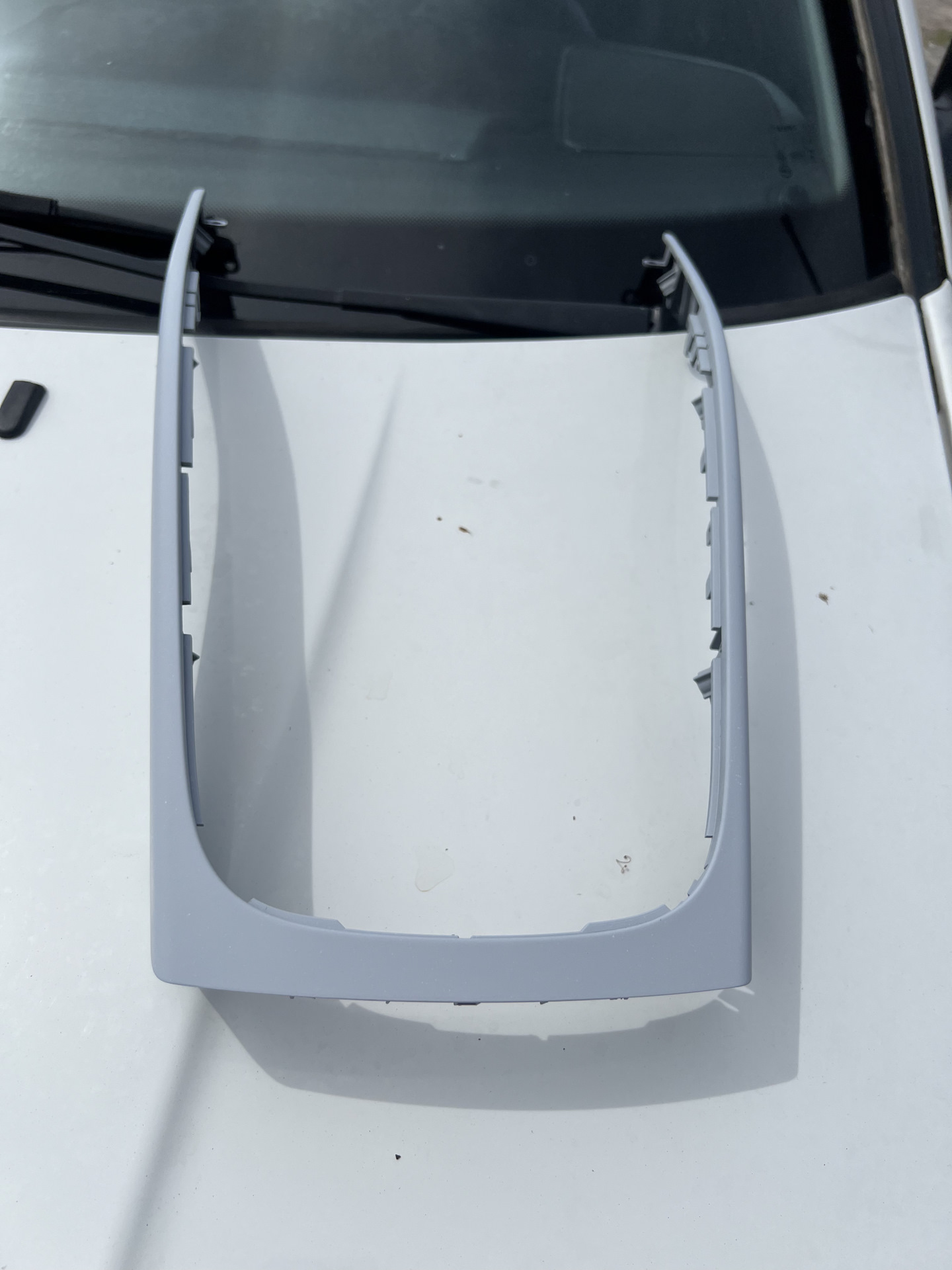 Покраска консоли — Audi A4 (B8), 2 л, 2009 года | плановое ТО | DRIVE2